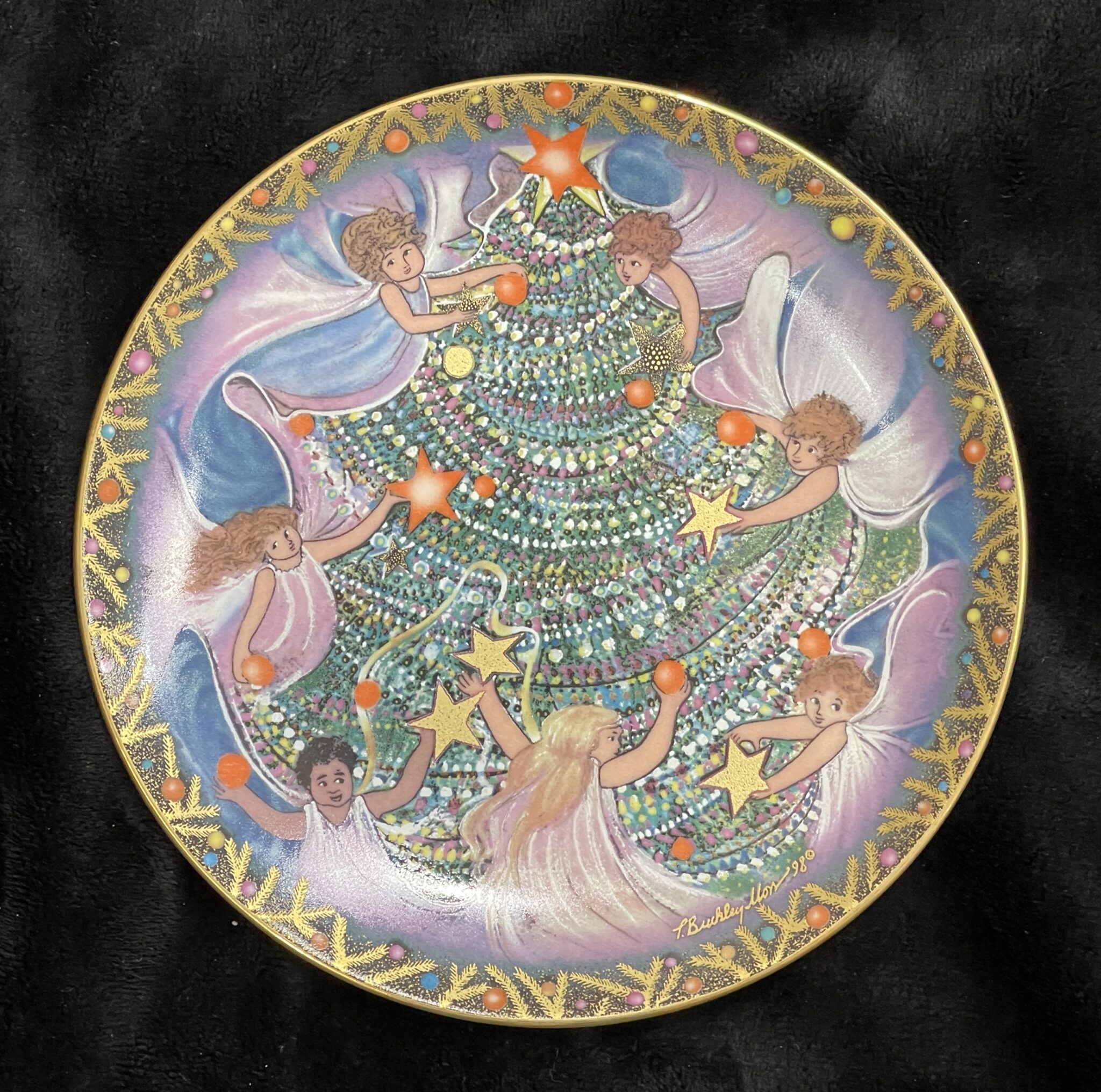 Christmas Angels | P. Buckley Moss | Plates